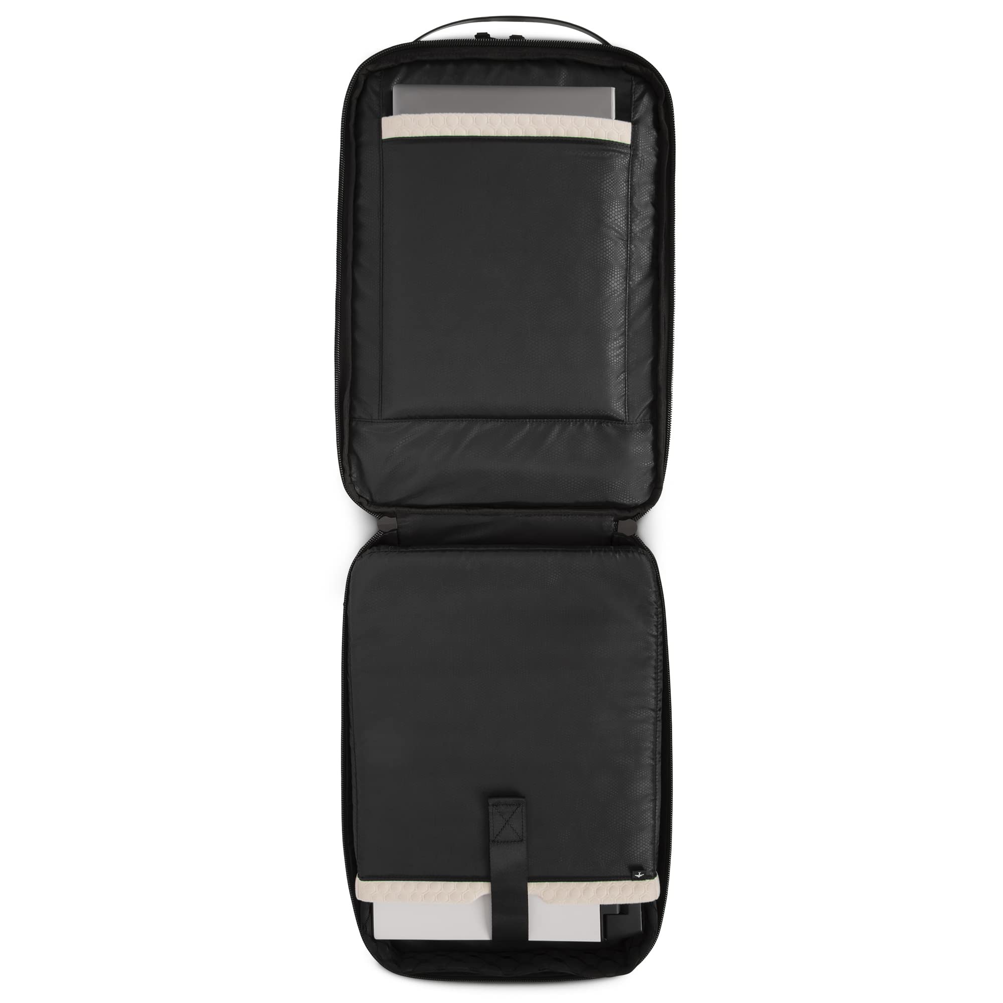 Alienware 17-inch Laptop Horizon Travel Backpack, Weather Resistant ...