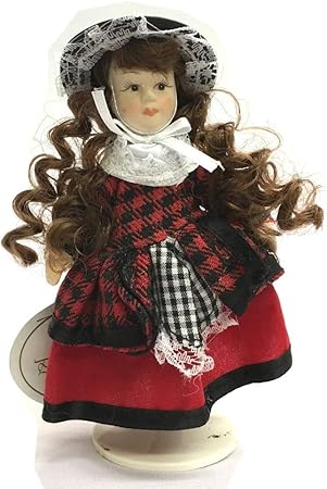 Nia 5inch Welsh Costume Porcelain Doll [wd4]: Amazon.co.uk: Kitchen & Home