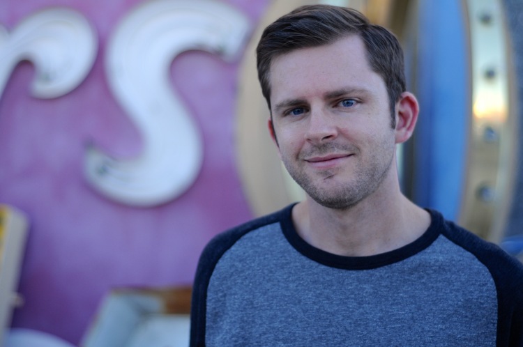 The $100 Startup: Fire Your Boss, Do What You Love and Work Better To ...