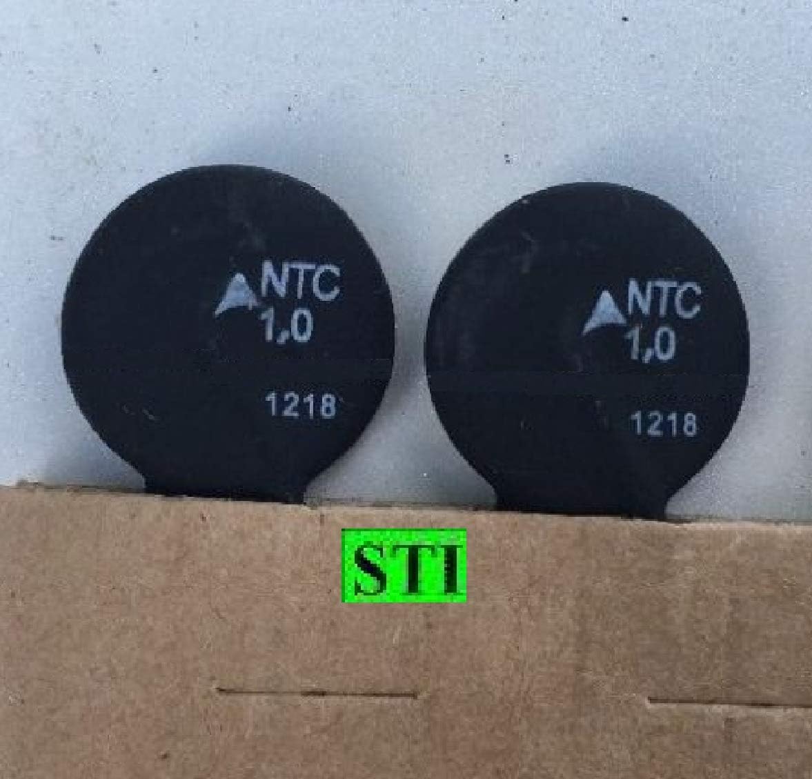 Amazon.com: 2 pcs NTC 1.0-1 Ohm, 9 Amp ICL Thermistor B57237S109M ...