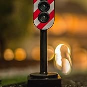 BRIO World - 33743 - FEUX TRICOLORES LUMINEUX: Amazon.fr: Jeux et Jouets