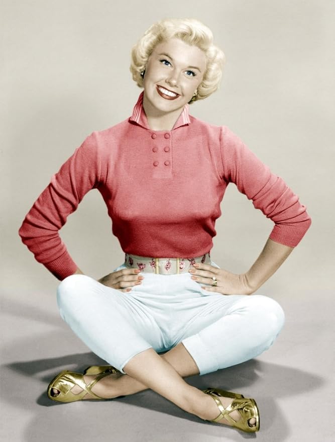 Amazon.com: Posterazzi Doris Day Circa 1945 Photo Poster Print, (8 x 10 ...