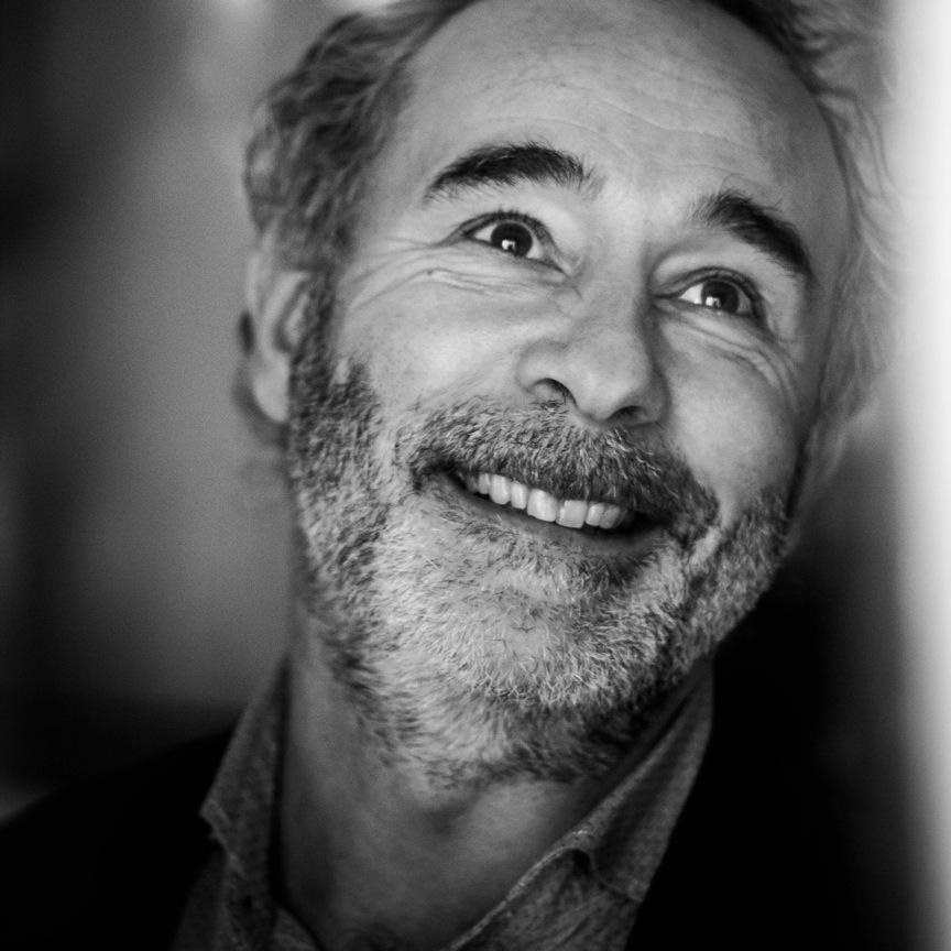 Arnaud Riou - Biographie et Livres Audio | Audible.fr