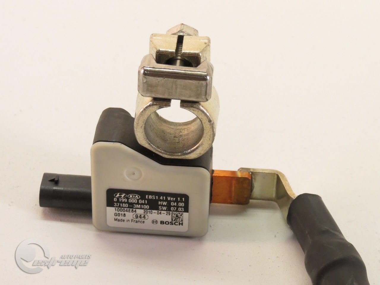 Amazon.com: Genuine Hyundai 37180-3M100 Battery Sensor Assembly: Automotive