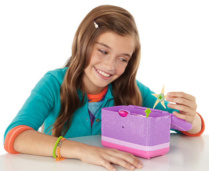 Amazon Mattel Keepsake Box Toys Games amazon-mattel-keepsake-box-toys-games
