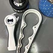 Calvin and Hobbes: Bill Watterson: 0050837117341: Amazon.com: Books