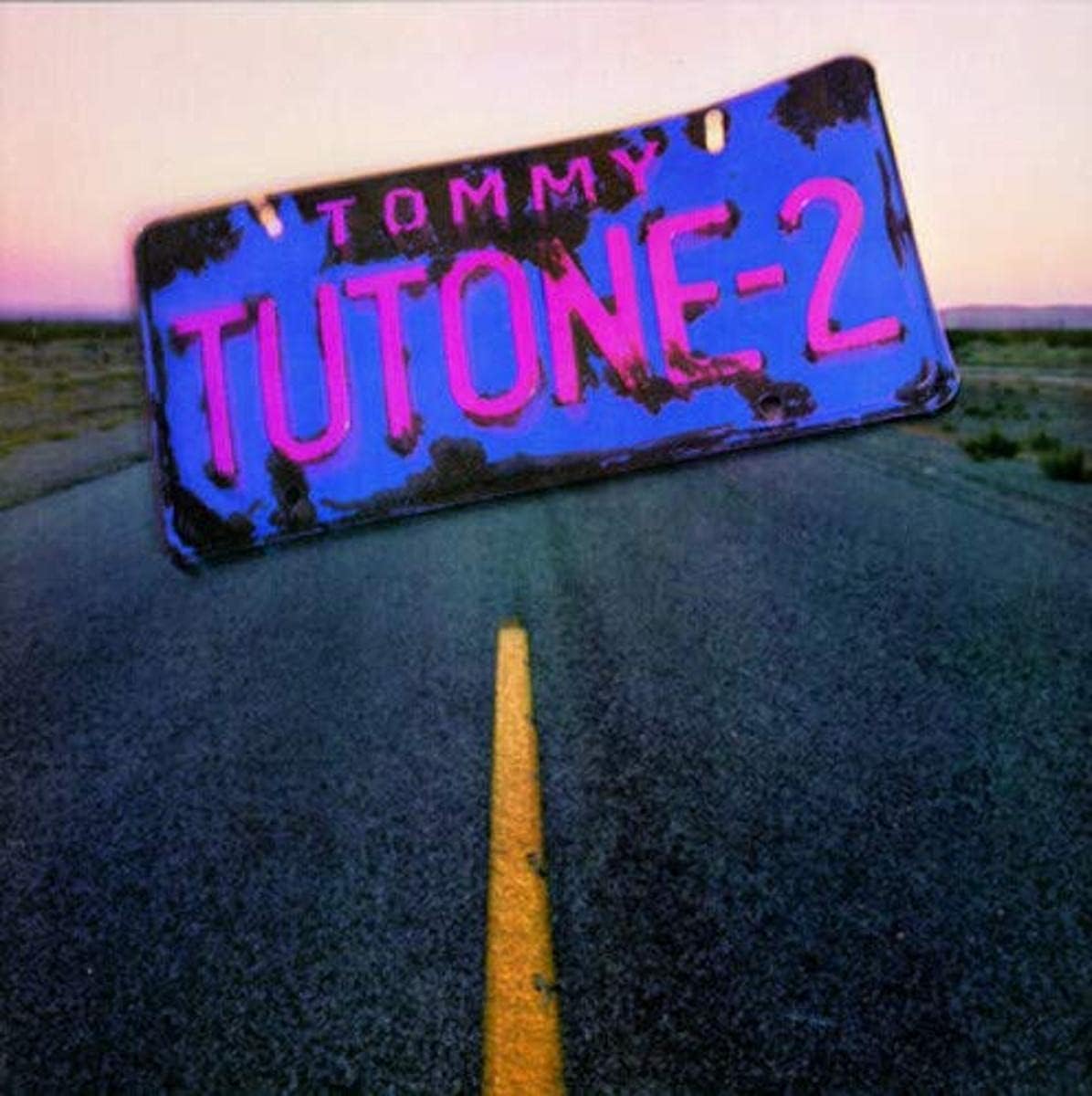 Tommy Tutone - 2: TUTONE,TOMMY: Amazon.ca: Music