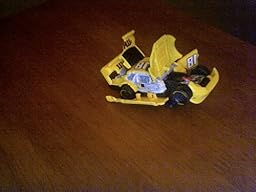 Amazon.com: Nascar Bashers Full Blast Crash Car - #18 Kyle Busch - M ...