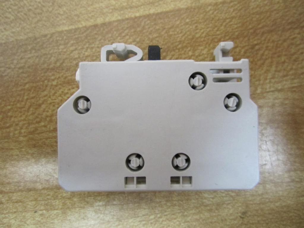 GE BCLF10 Auxiliary Contact Block Screw Terminal tillescenter Fasteners ...