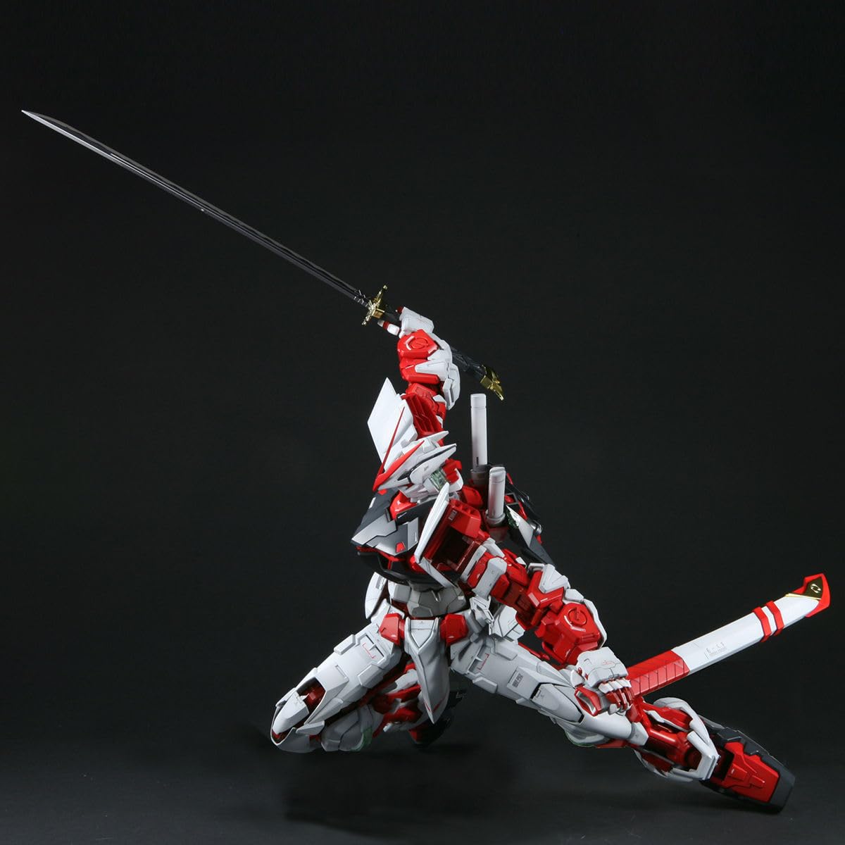 Mua BANDAI Gundam - Perfect Grade - Astray Red Frame 1/60 - Model Kit ...