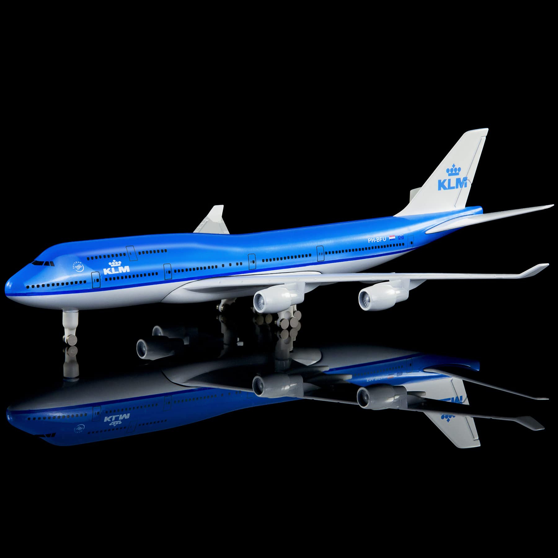 Mua 1:300 Scale KLM Dutch Royal Boeing 747 Airplane Models Alloy ...