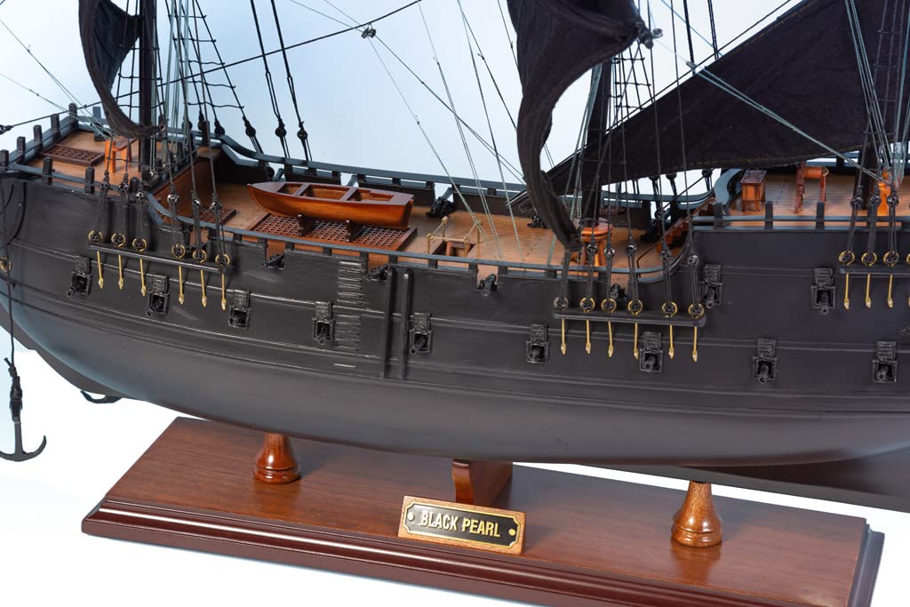 Mua Seacraft Gallery Pirates of The Caribbean Handcrafted Model Ships ...
