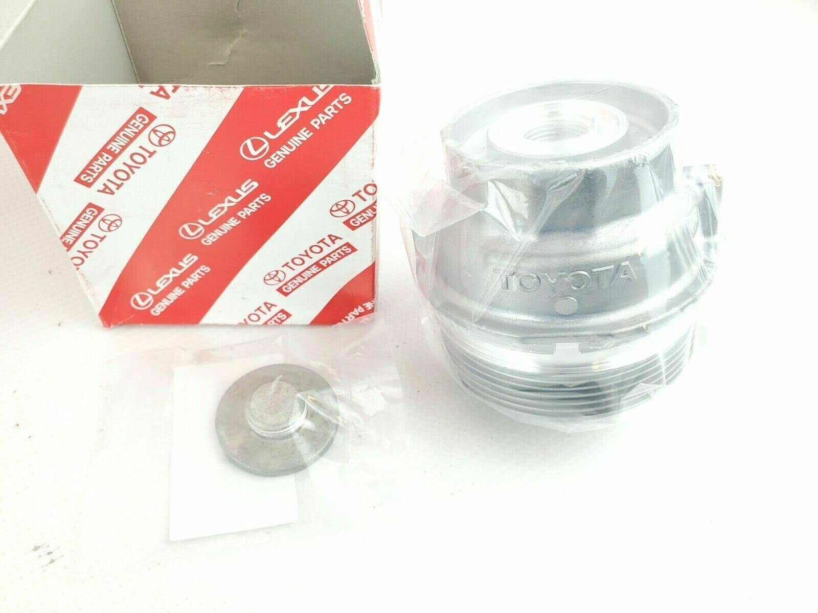 Genuine OEM Toyota New Oil Filter Housing Cap + Plug 15620-31060 15643 ...