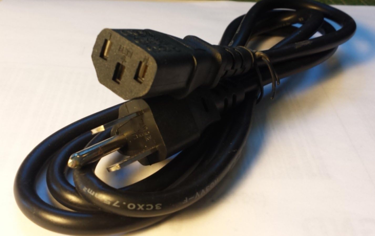 Amazon.com: AC Power Cord Cable Plug For LG 42LG50 42" LCD TV NEW ...