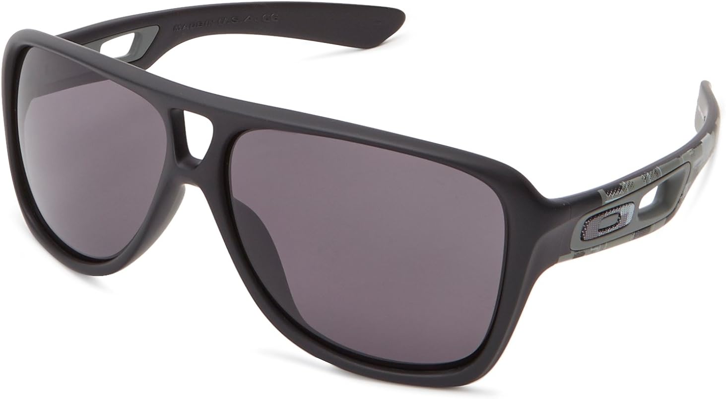Amazon.com: Oakley Men's OO9150 Dispatch II Sunglasses, Matte Black, 29 ...