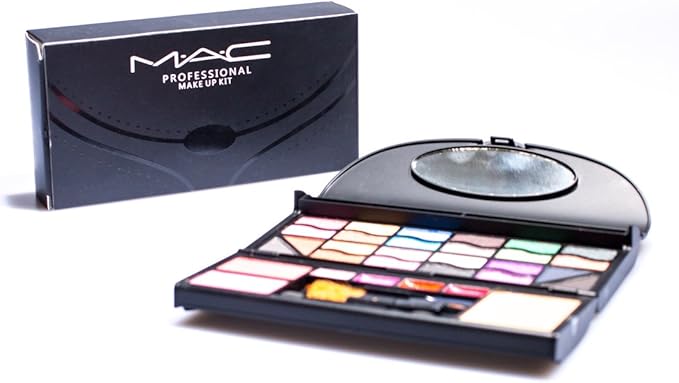 MAC Professional All-In-One Make-up Kit: Amazon.ca: Beauty