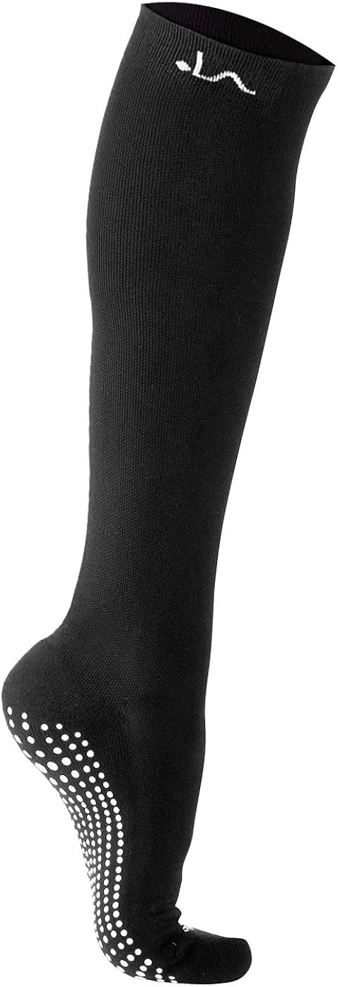 Amazon.com: LA Active Graduated 15-20 mmHg Compression Socks with Non ...