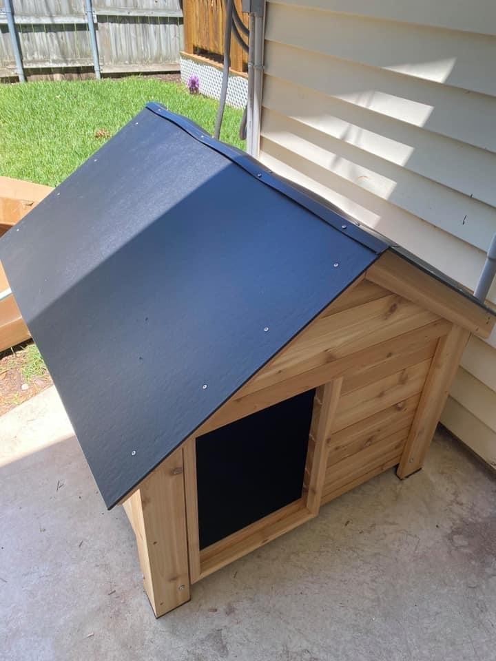 $18/mo - Finance Infinite Cedar The Ultimate Cedar Dog House | Buy Now ...