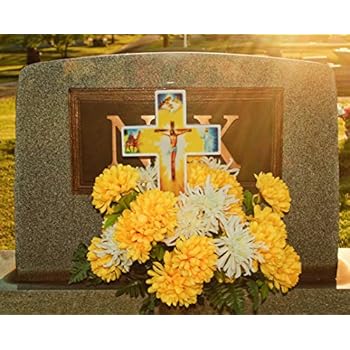 Amazon.com : Eternal Light Solar Lighted Cross - Jesus Cemetery ...