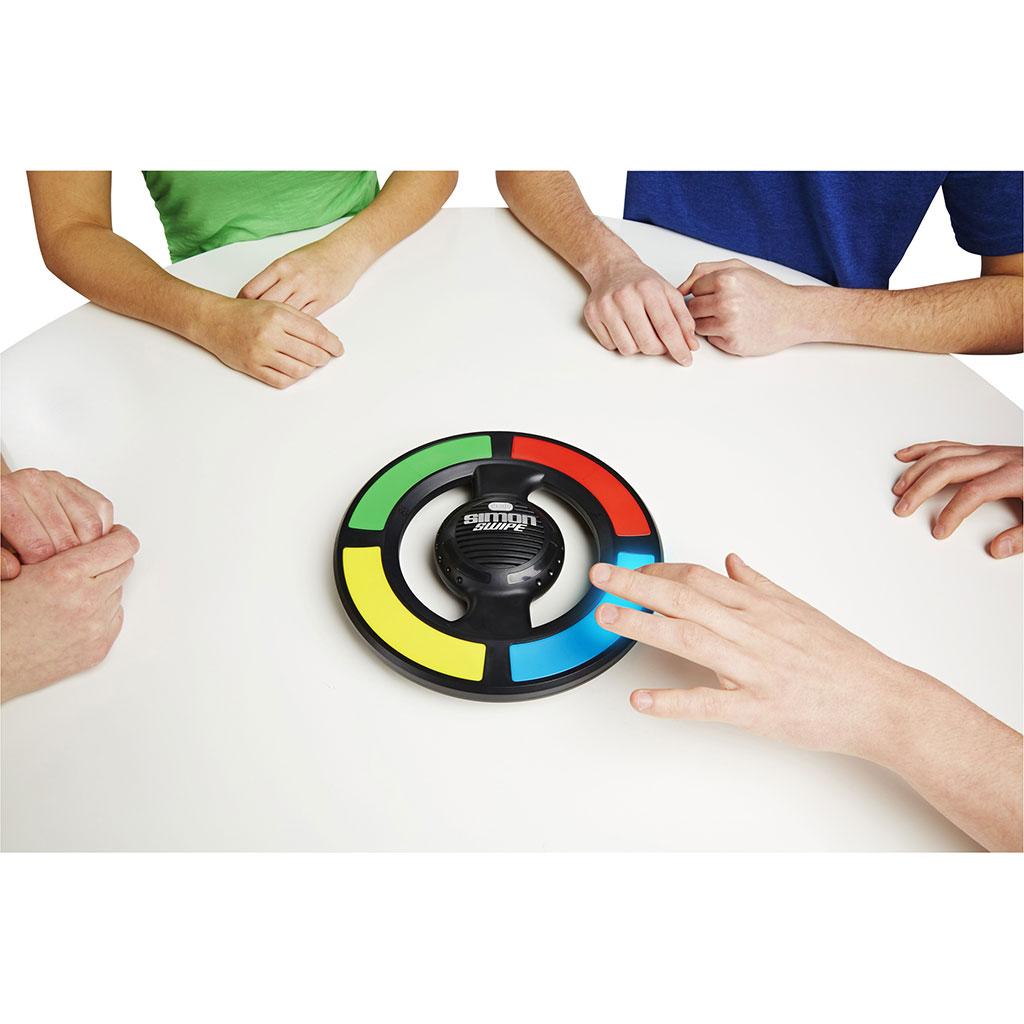 Hasbro Simon Swipe Game : Amazon.co.uk: Toys & Games