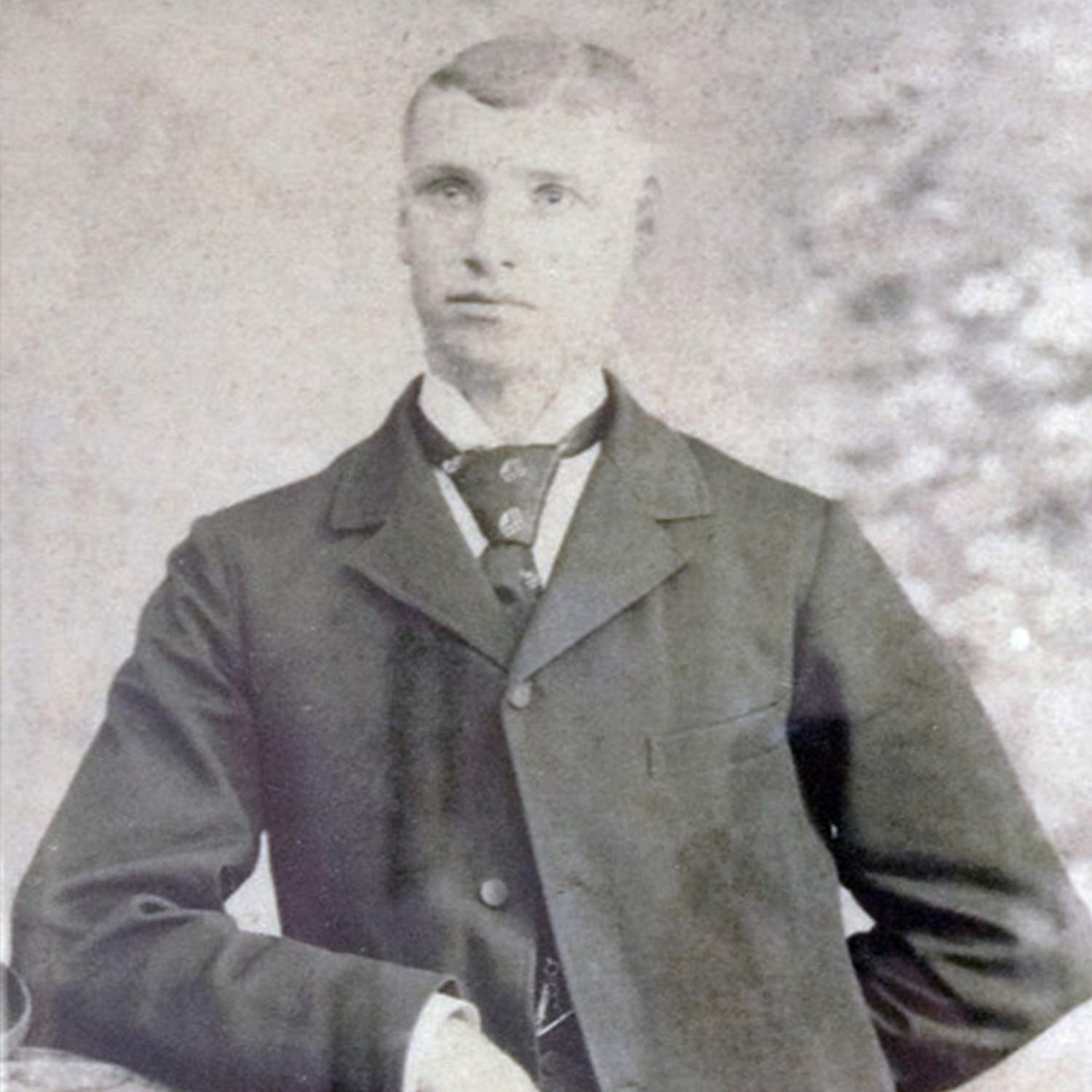 Amazon.com: Hex Hollow [Blu-ray]: J. Ross McGinnis, Thomas White ...