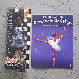 Dancing in the Wings: Debbie Allen, Kadir Nelson: 9780142501412: Amazon ...