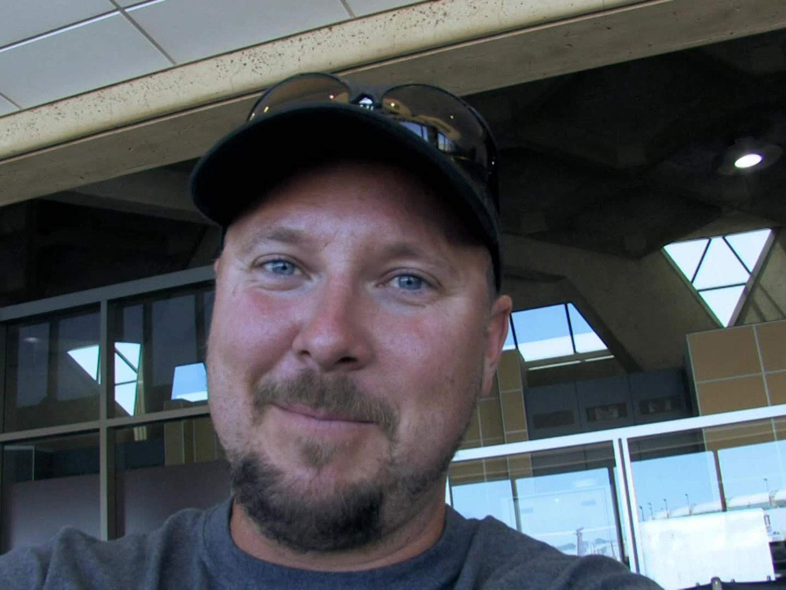 Watch Archer's Choice with Ralph & Vicki - Season 11 | Prime Video