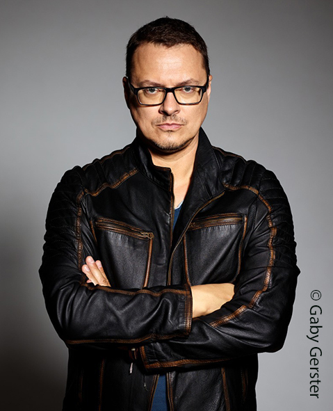 Mark Roderick - Alle Hörbücher bei Audible.de