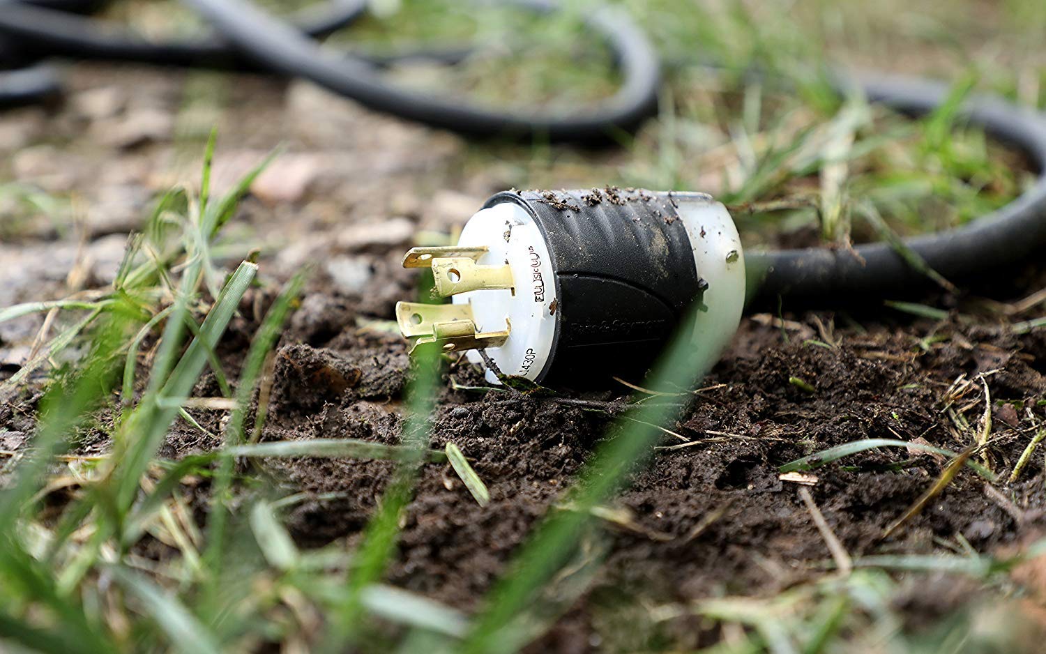 Safely use Extension Cords when charging an electric car or electric ...