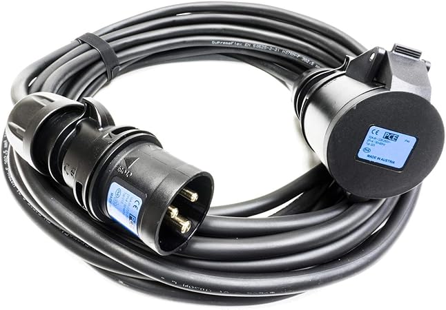 16 amp Plug to 32 amp Socket Black Events CEEform Commando Power ...