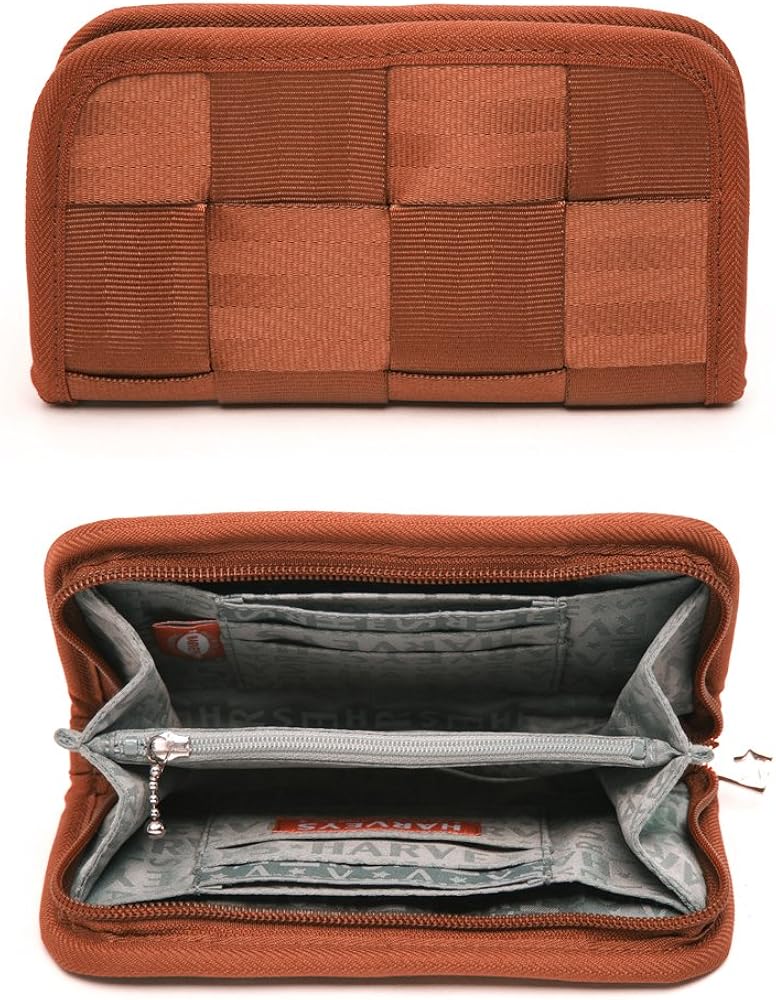 Amazon.com: Harveys Seatbelt Bag Classic Wallet Copper: Shoes