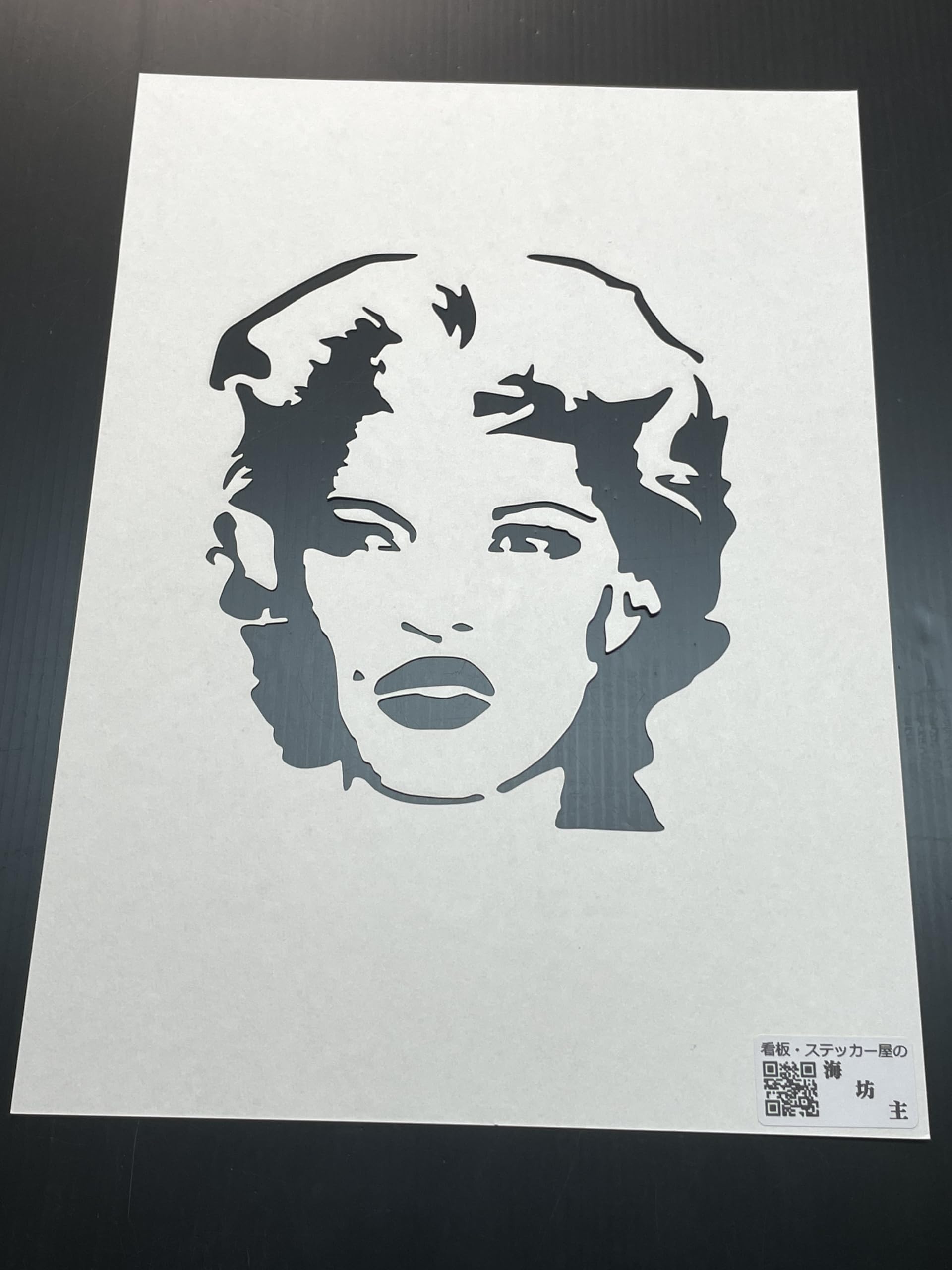 Mua Homage Art [Kate Moss] Banksy BANKSY [047] A4 Cardboard Stencil ...