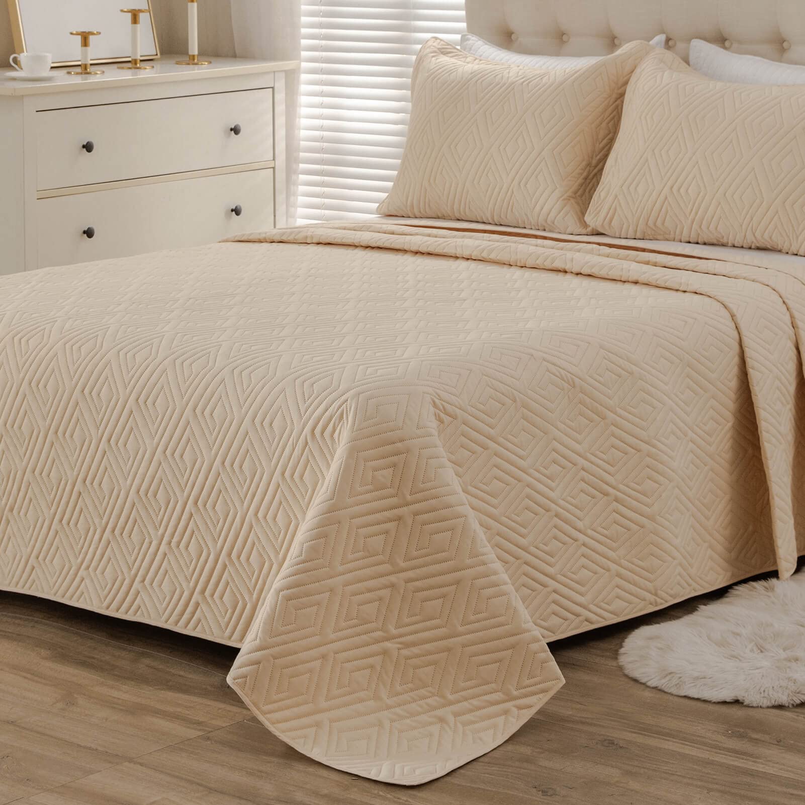 Oversized King Bedspreads 128x120 for Split Adjustable Bed or Extra ...