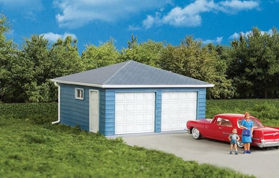 Amazon.com: Two-Car Garage -- Kit - 3-1/8 x 3-1/8 x 2" 7.9 x 7.9 x 5cm ...