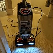 Shark Upright Vacuum Cleaner [NZ801UKT] Pet, Powered Lift-Away with ...