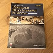 Handbook of Canine and Feline Emergency Protocols: Amazon.co.uk ...