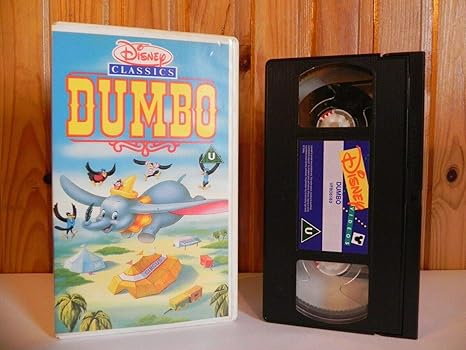 Amazon.com: Dumbo [VHS]: Sterling Holloway, Edward Brophy, James ...