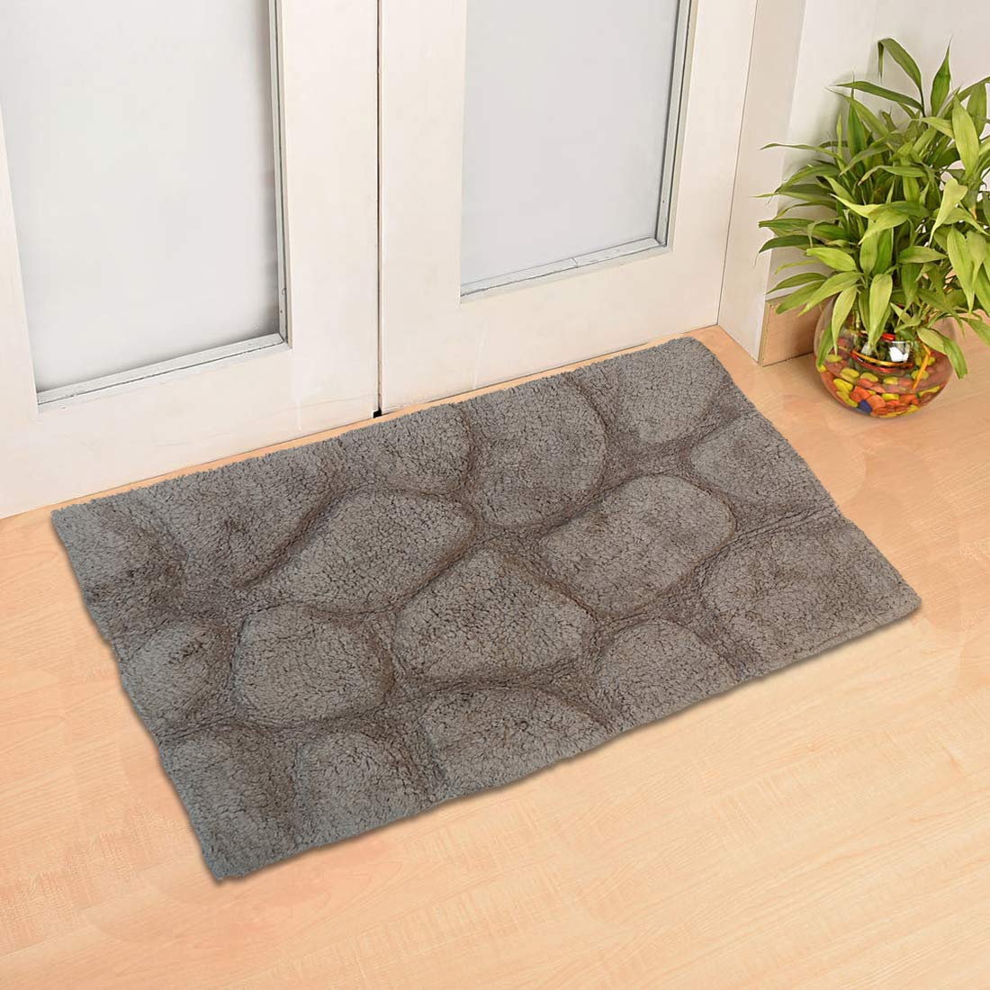 Buy Brown Pattern Hand Weaved Microfiber Floor Mat for Your Living Room ...