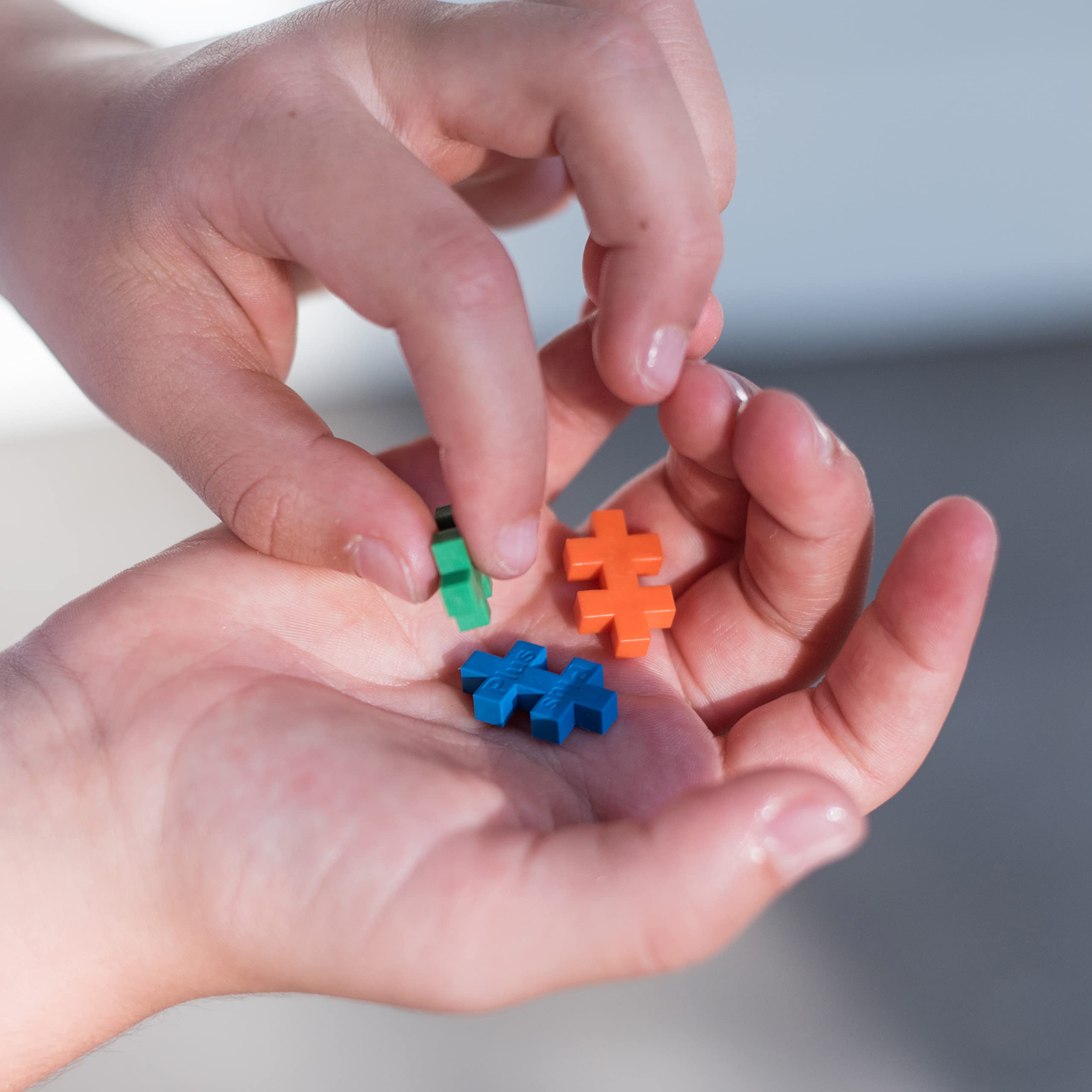 Mua Moose - 70 Piece Tube, Construction Building Stem/Steam Toy ...