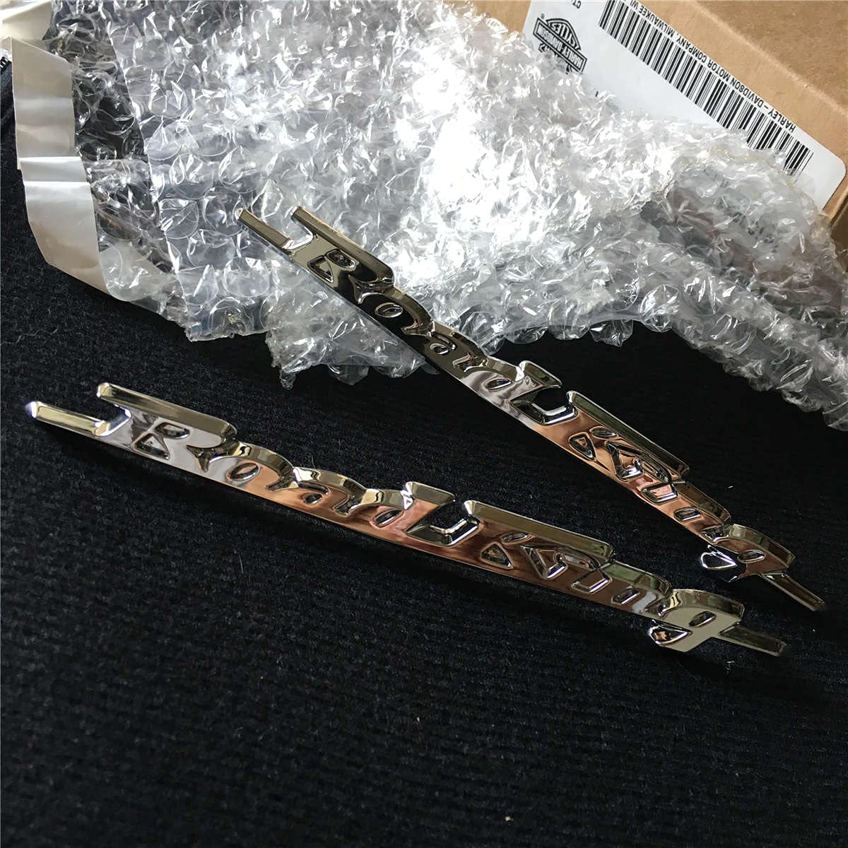 Mua Front Fender Emblem Medallion Nameplate Script Compatible for ...