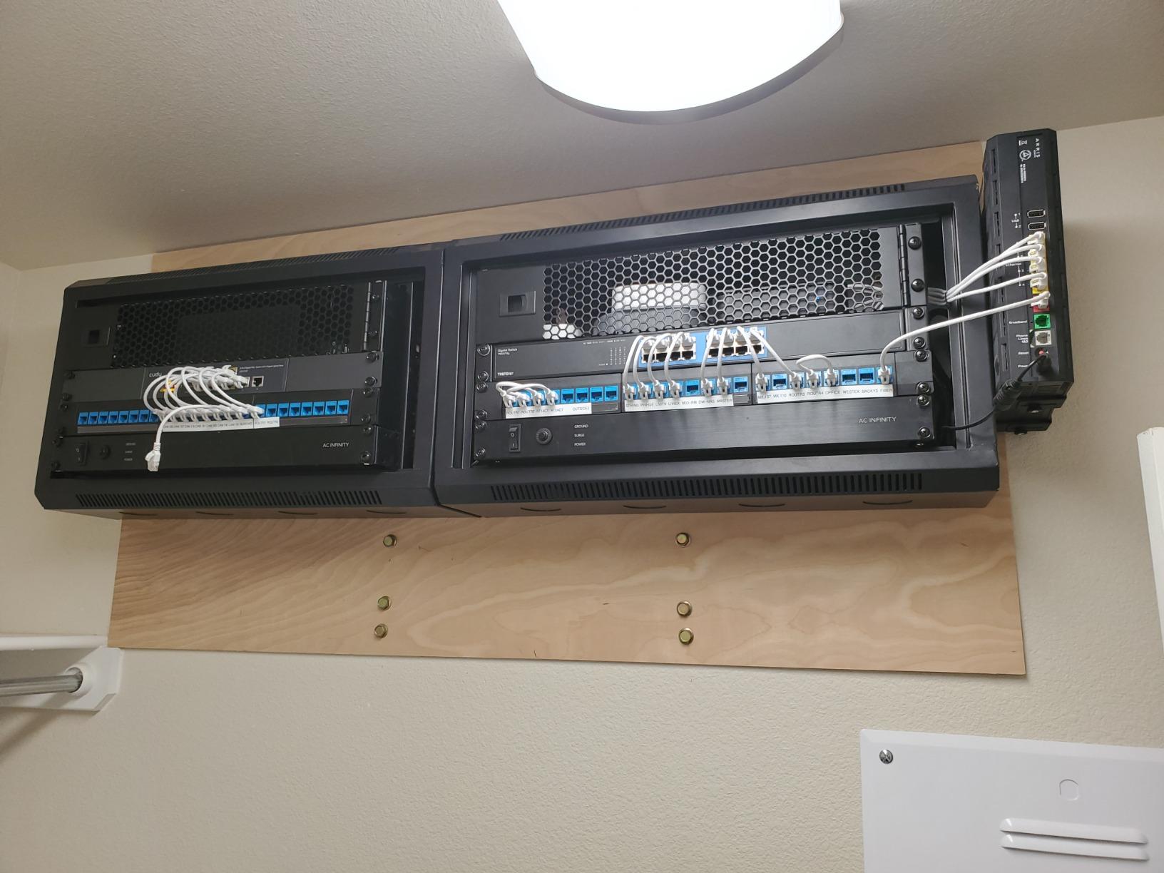 $5/mo - Finance StarTech.com 4U Hinged Blanking Panel - Vented Server ...