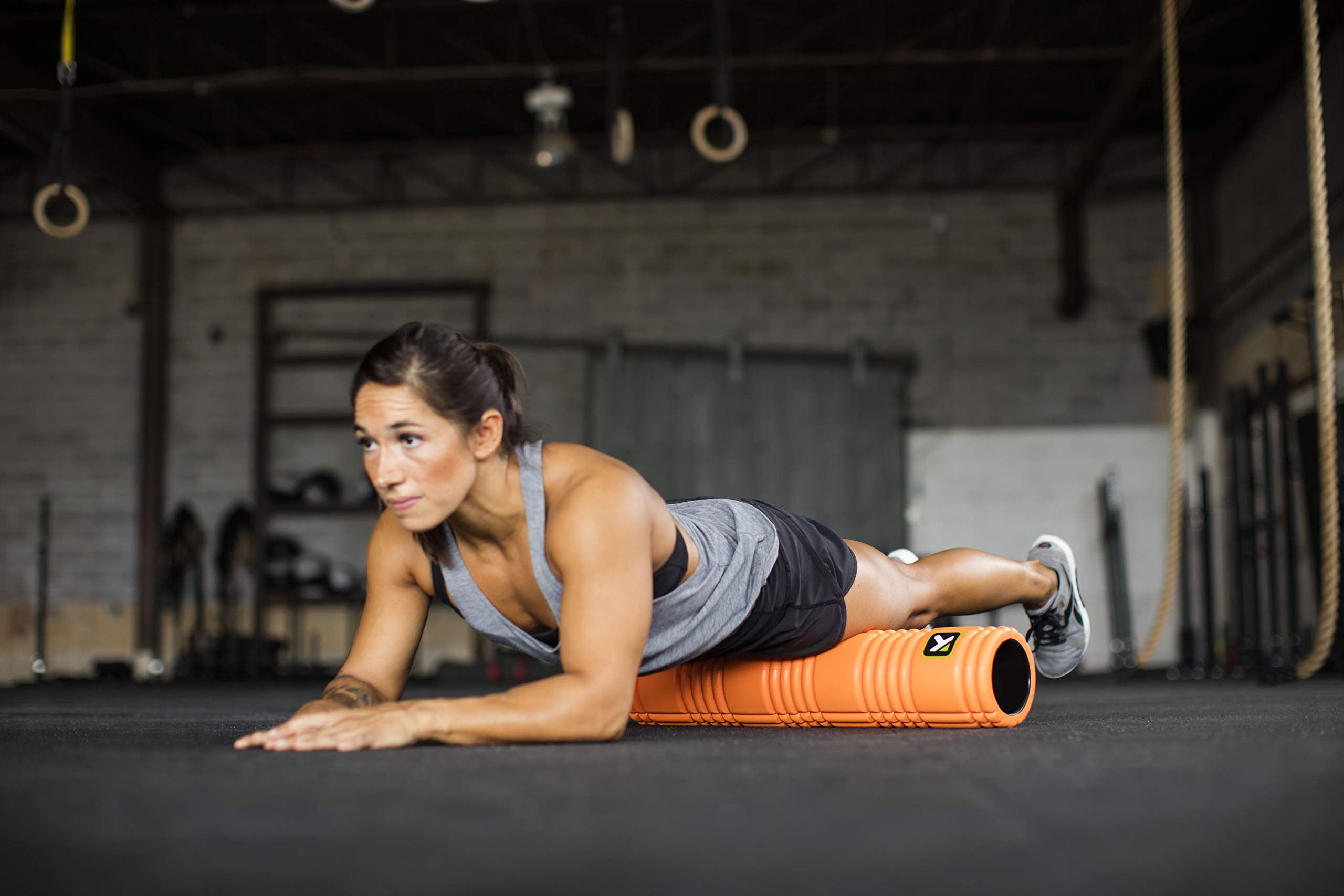 Mua TRIGGERPOINT PERFORMANCE THERAPY GRID Patented Multi-Density Foam Massage Roller Exercise ...