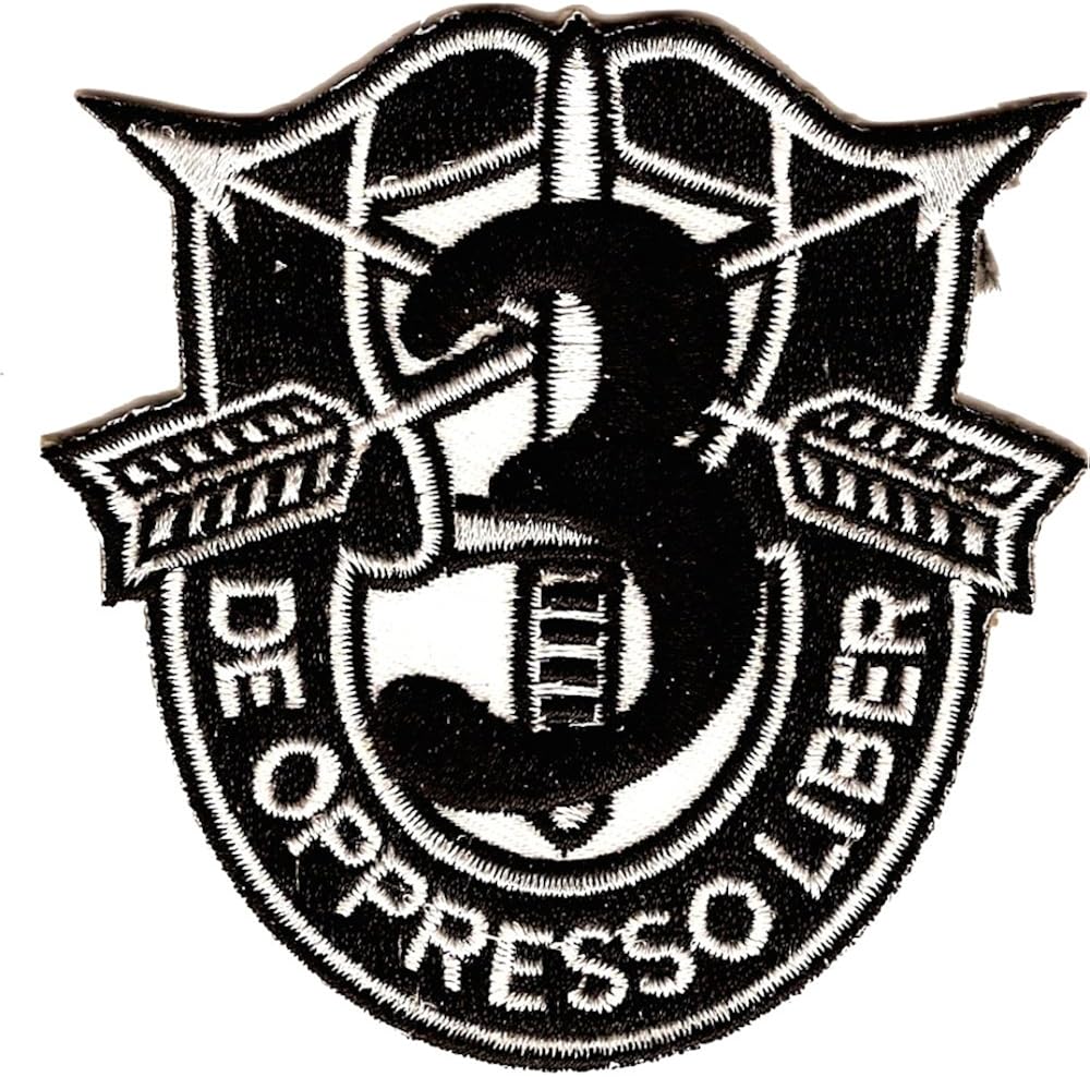 Amazon.com: 3rd Special Forces Group Crest Black 3 Patch: Clothing