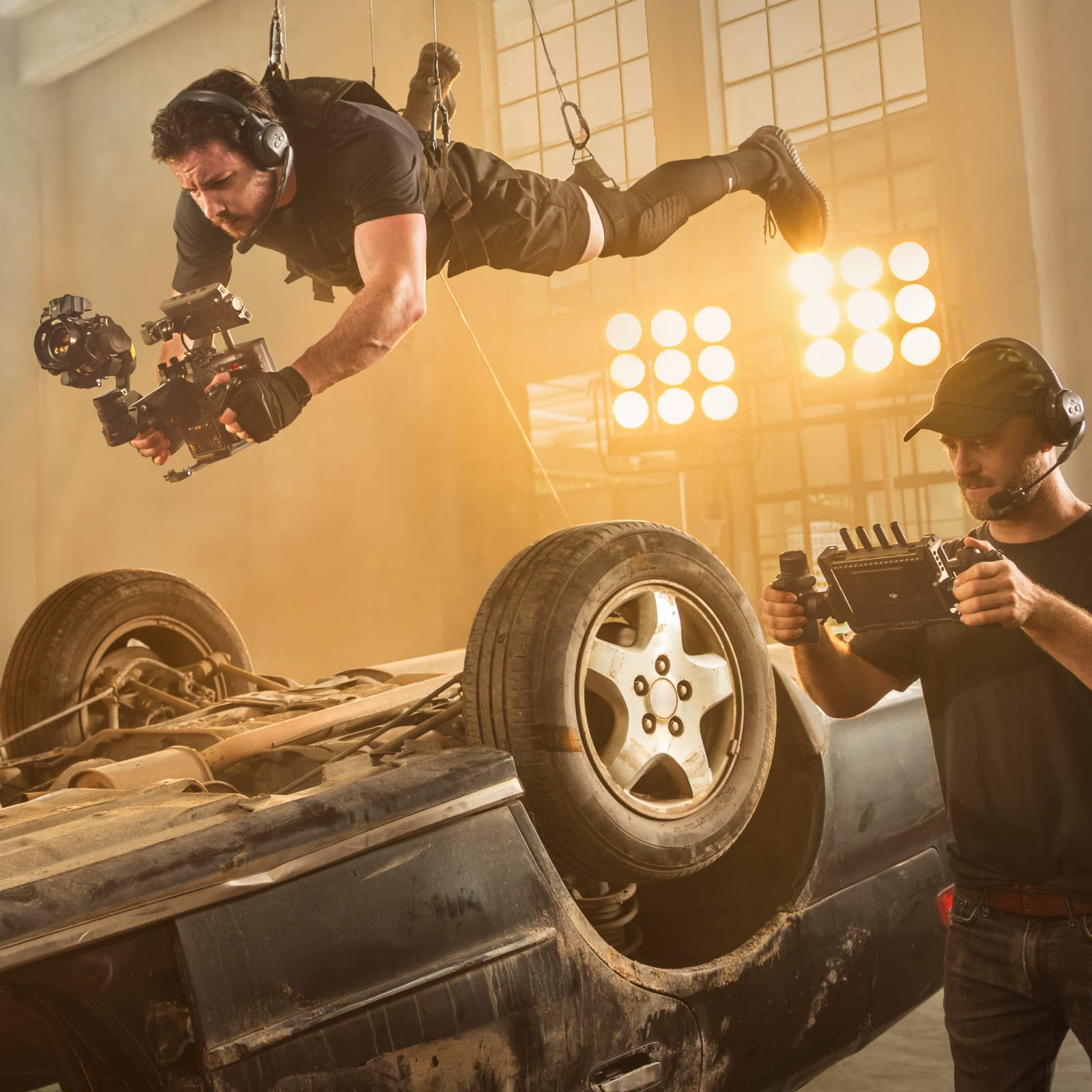Mua DJI Ronin 4D-6K, 4-Axis Stabilization on Par with a Dolly, Highly ...