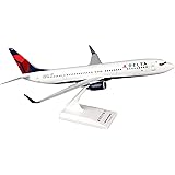 Amazon.com: Daron Skymarks Delta 717 New Livery Model Kit (1/130 Scale ...