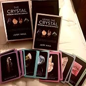 Crystal Wisdom Healing Oracle: 50 Oracle Cards for Healing, Self ...