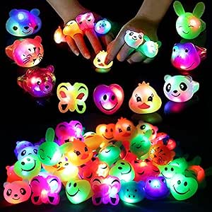 Amazon.com: 25 Pc Light Up Rings Party Favors for Kids 4-8, Treasure ...