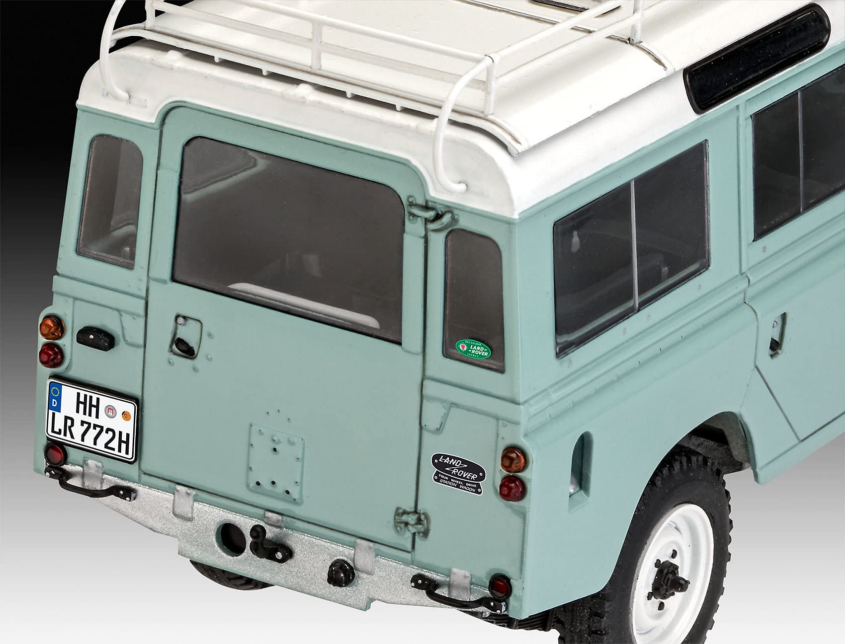 Mua RV07047 1:24 - Land Rover Series III Plastic Model kit 1/24 ...