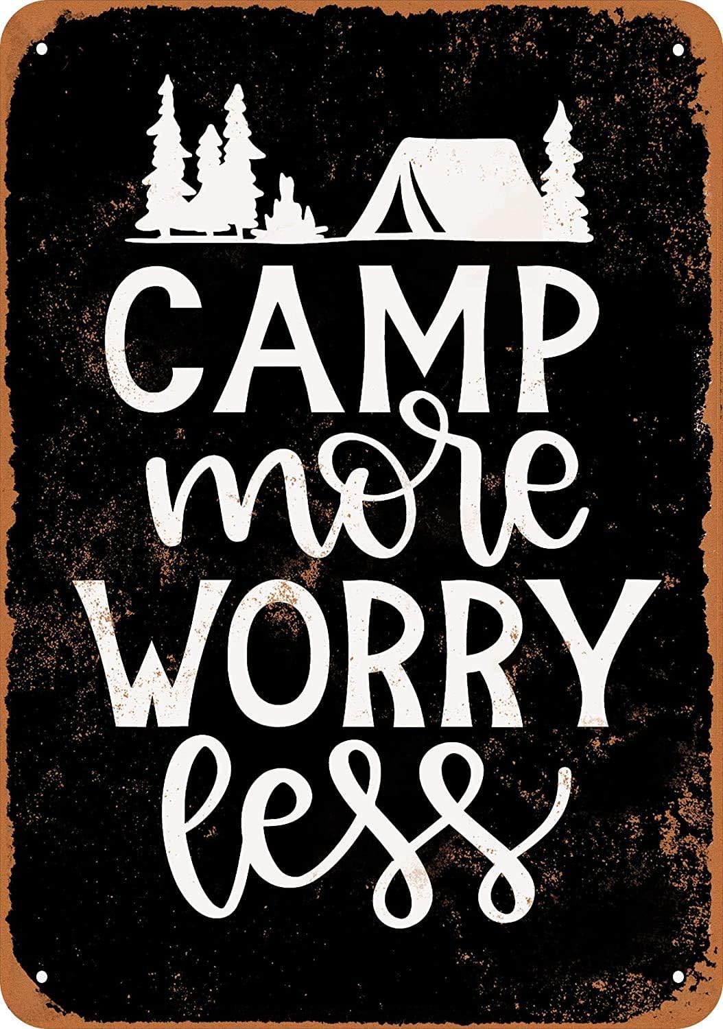 「Hike More Worry Less」の意味と、関連グッズのご紹介