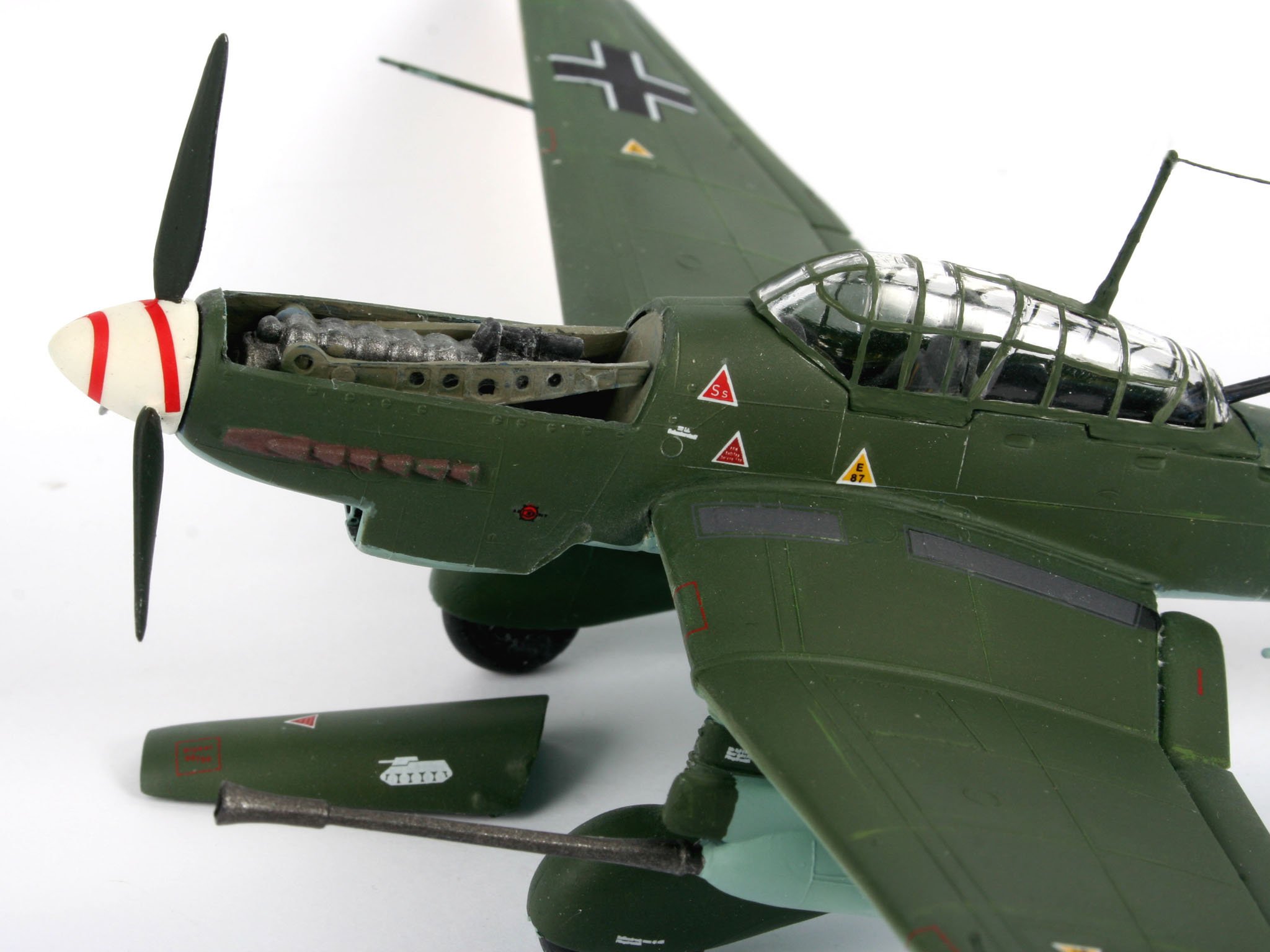 Mua Revell 1:72 Scale Junkers Ju 87 G/D Tank Buster trên Amazon Đức ...